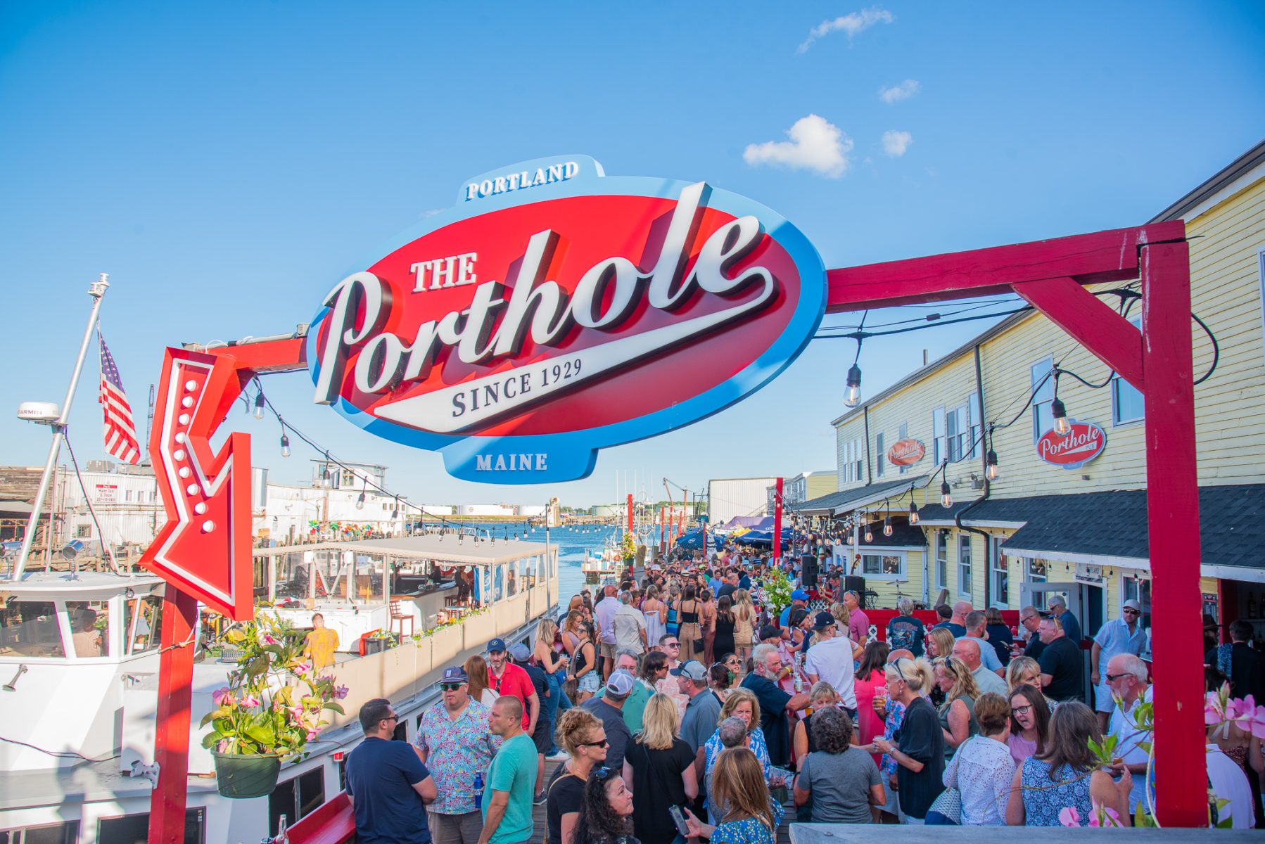 Porthole Restaurant & Pub | Dining & Bar | Visit Portland