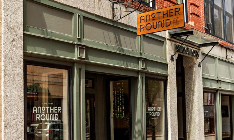 Bars, Pubs + Nightlife | Portland, ME | Visit Portland